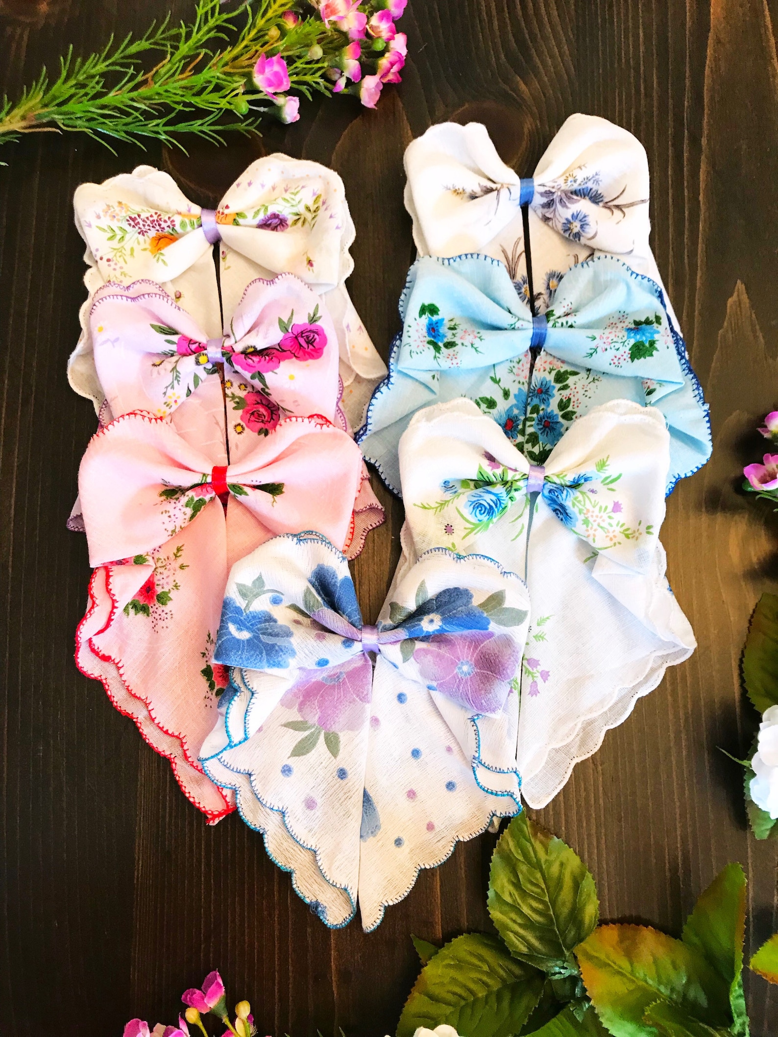 Vintage Handkerchief Bow: Floral Scallop Sailor Style - Etsy
