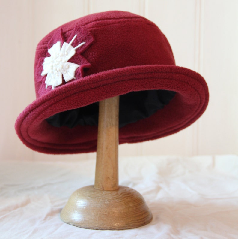 Red cloche hat burgundy fleece hat wine daisy 1920s hat | Etsy