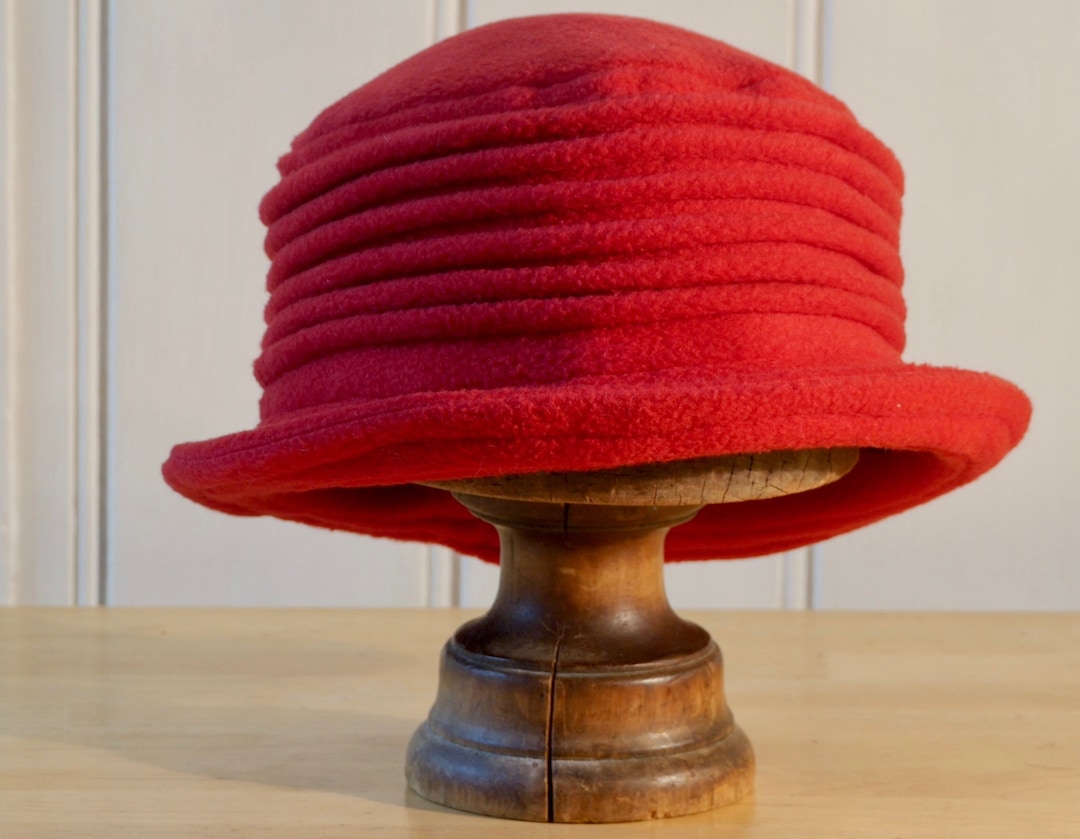 Scarlet Red Fleece Cloche Hat, Red Winter Hat, Mother's Day Gift, Red ...