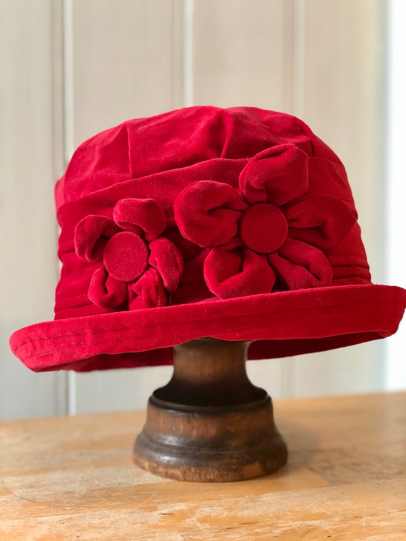 Red Velvet Hat Red Cloche Hat Scarlet Flower Cloche Hat - Etsy