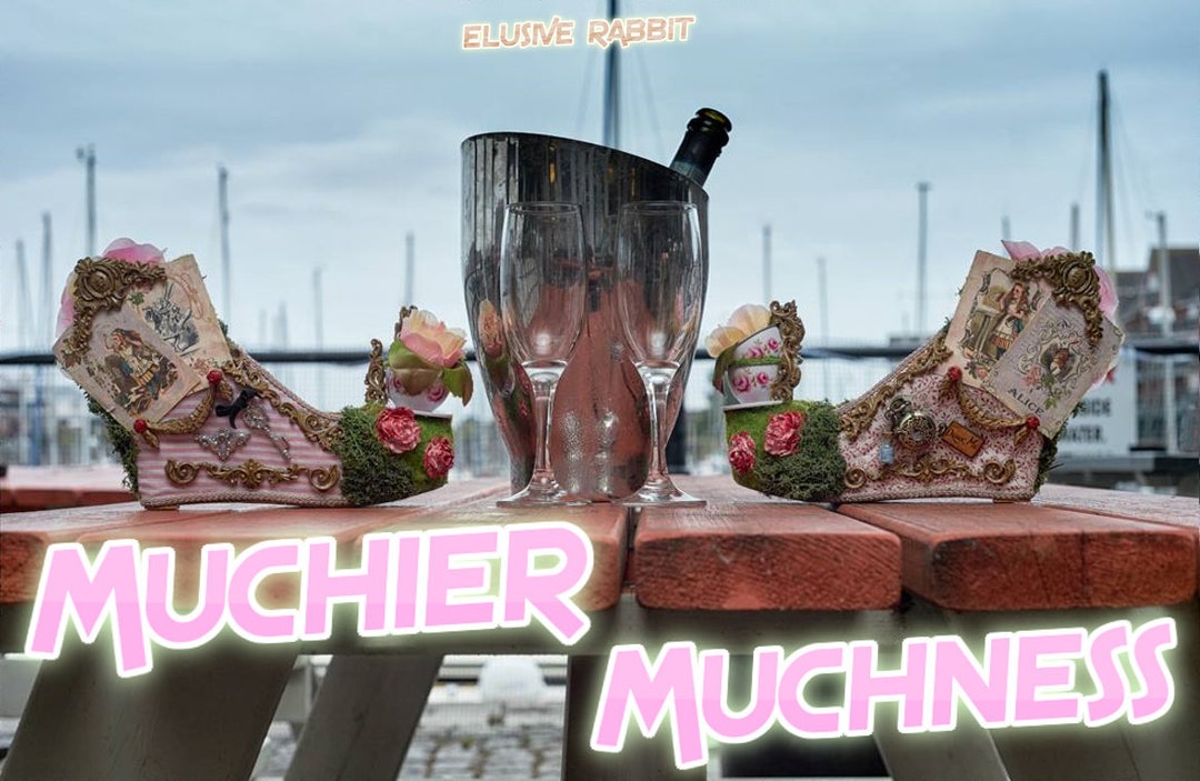 Alice in Wonderland Muchier Muchness Heels Regal Baroque Gold Pink ...