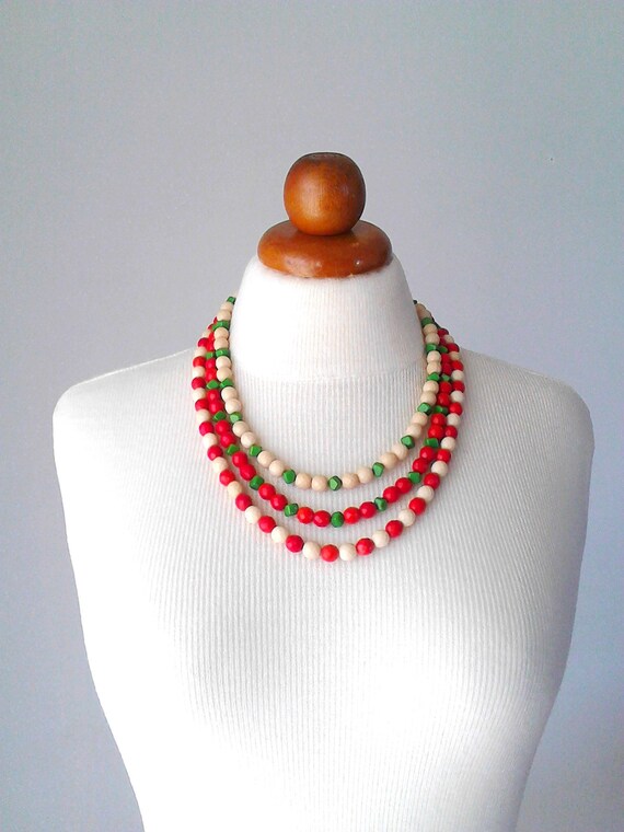Christmas bead necklace store