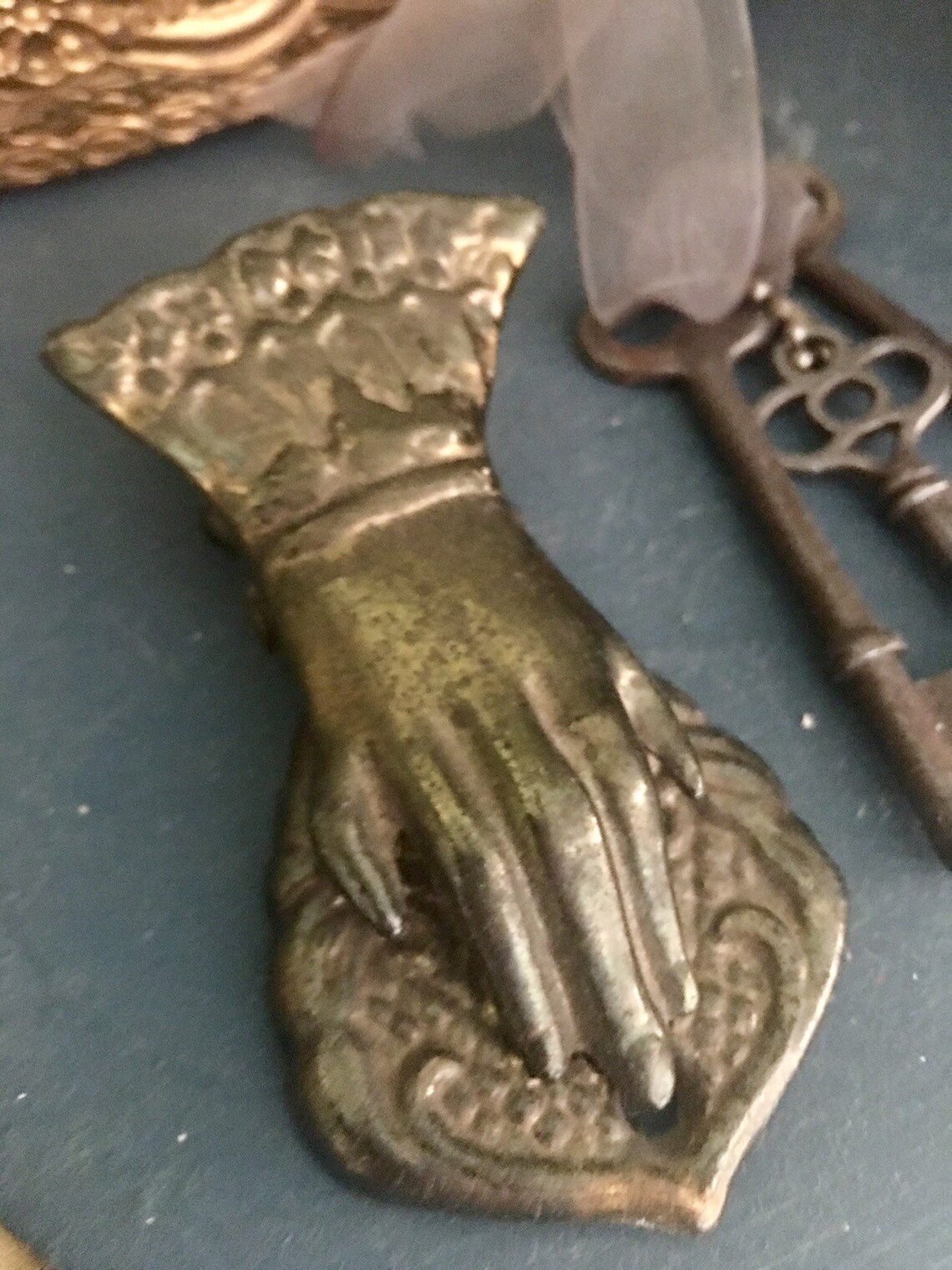 Antique Victorian Hand Clip - Etsy