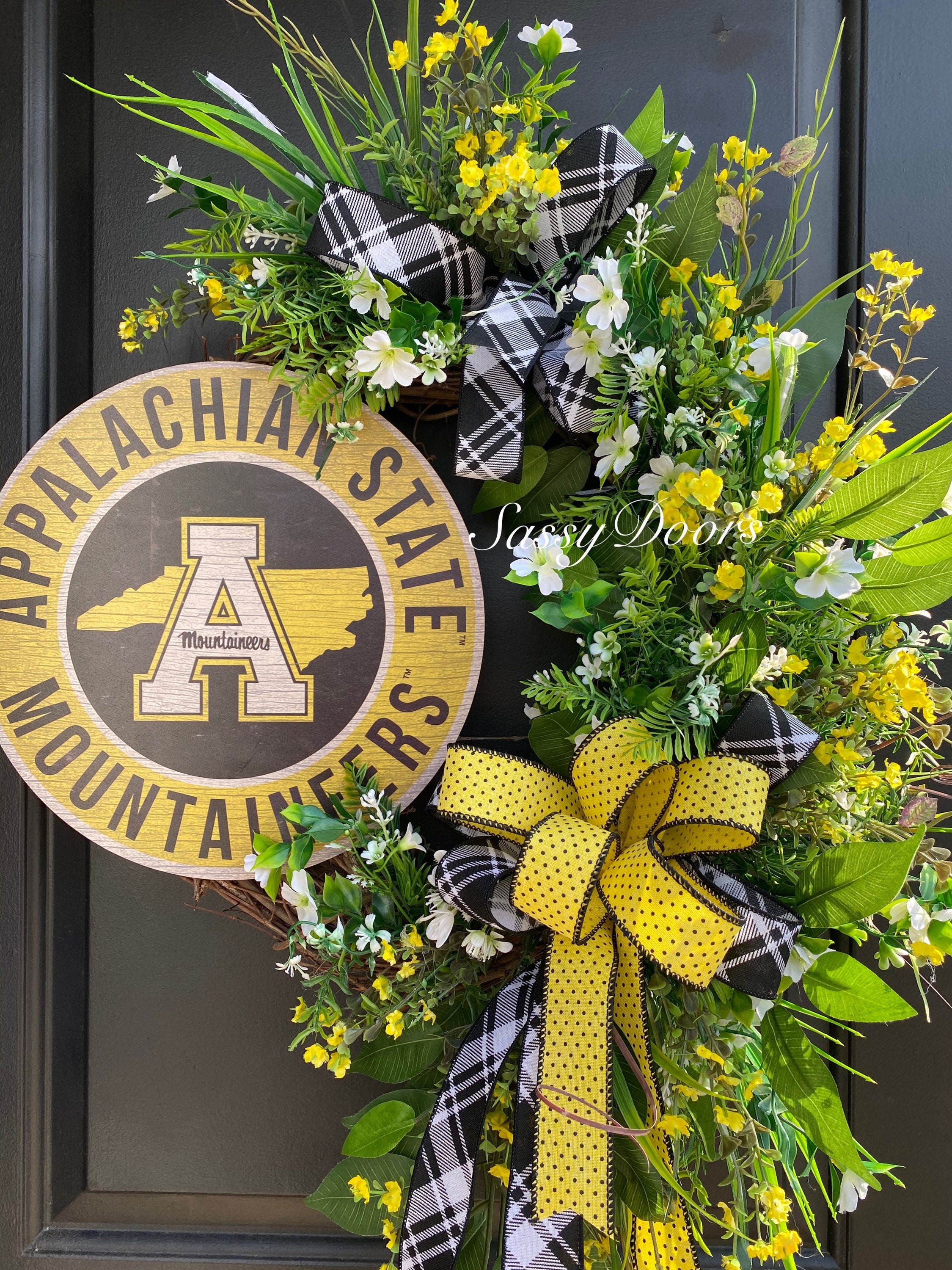 College Wreath- Appalachian State University- North Carolina University ...