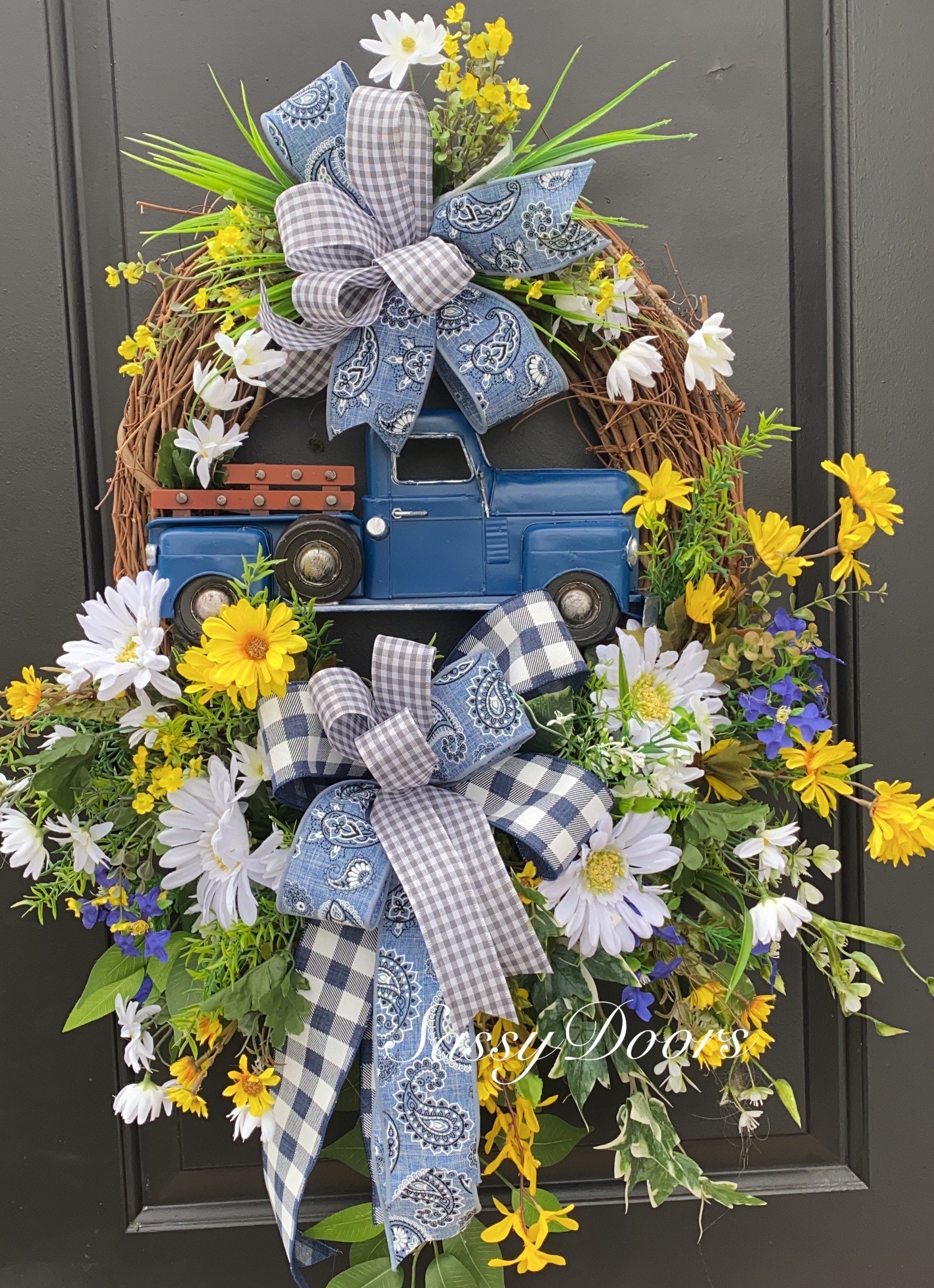 Spring Truck Wreaths, Vintage Truck Wreath, Truck Wreaths