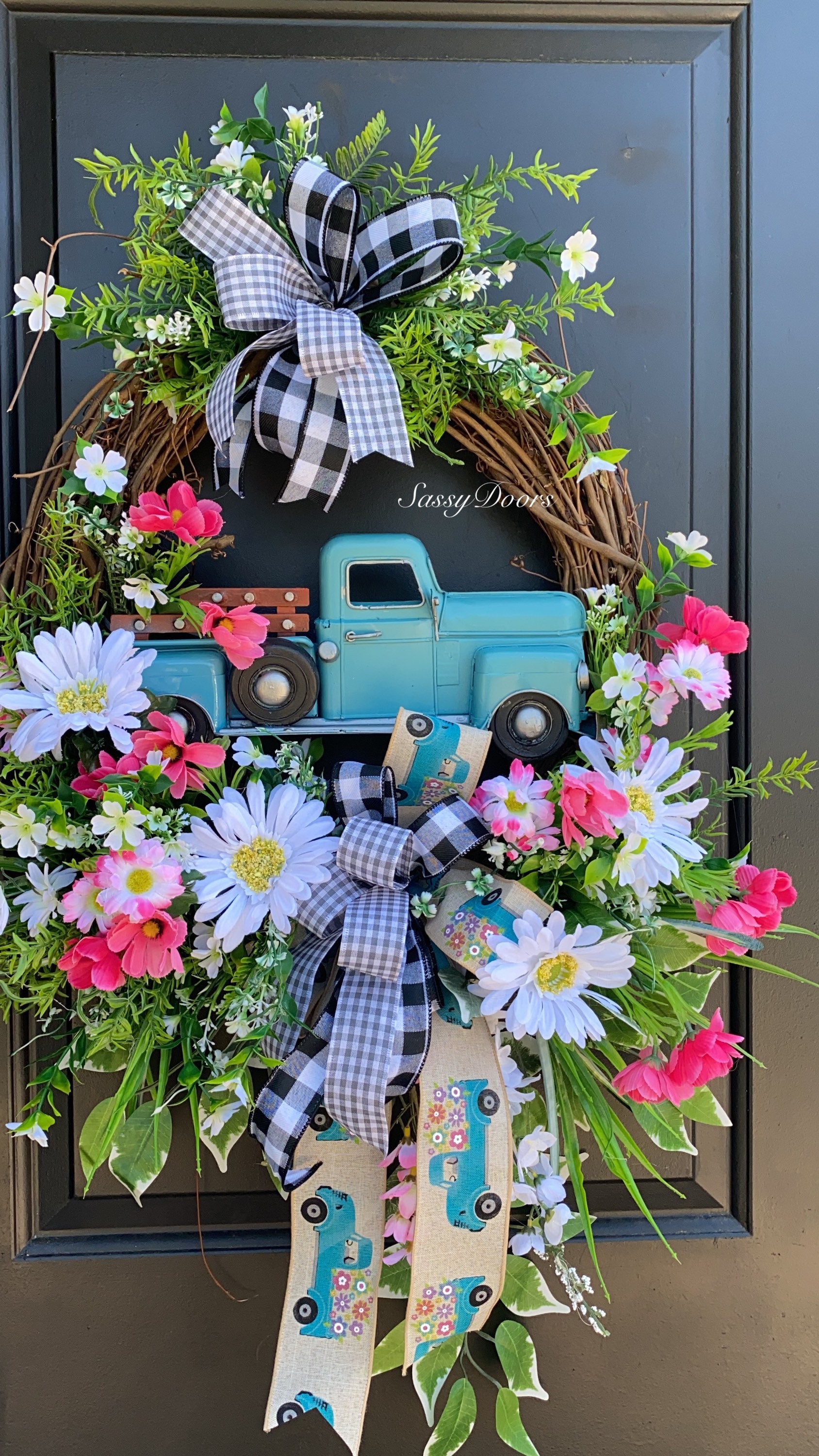 Spring Truck Wreaths, Vintage Truck Wreath, Truck Wreaths