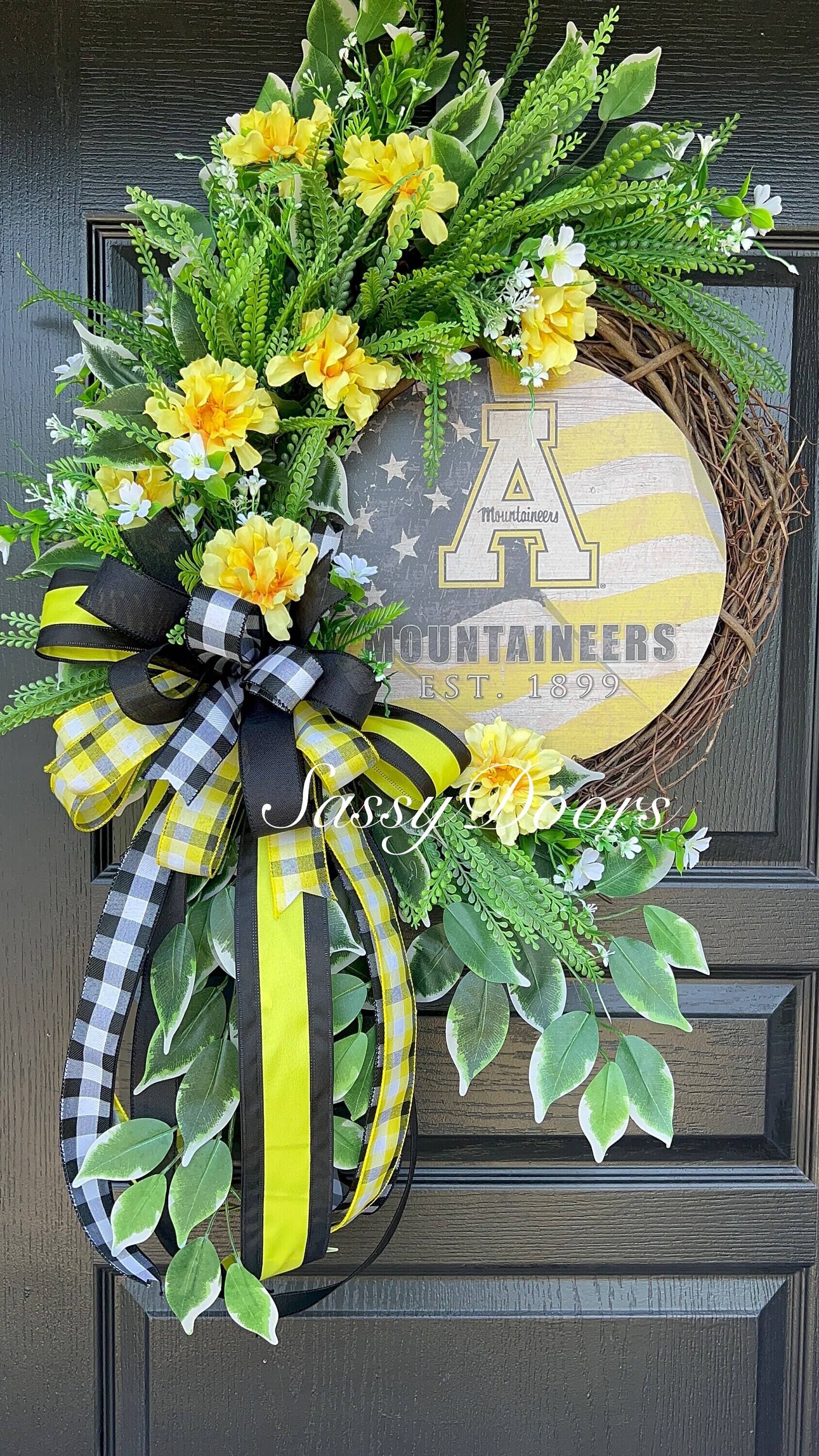College Wreath- Appalachian State University- North Carolina University ...