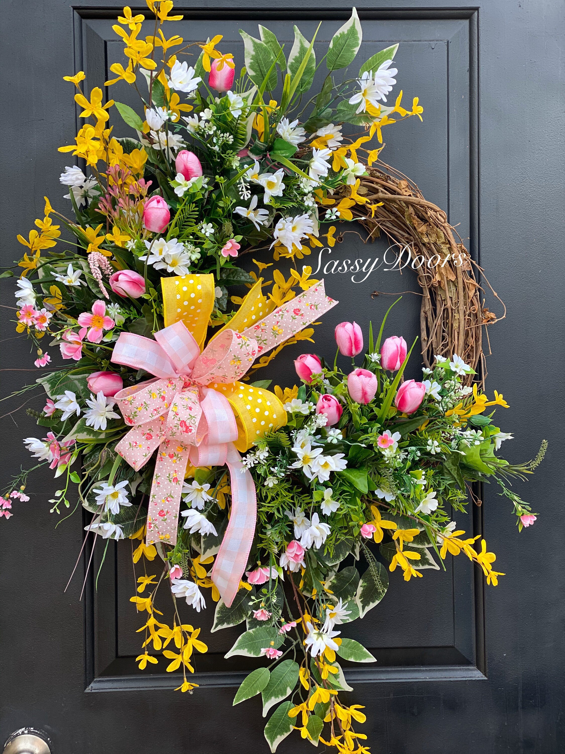 Spring Wreath, Tulip Door Wreath, Spring Grapevine Wreath, Sassy Doors ...