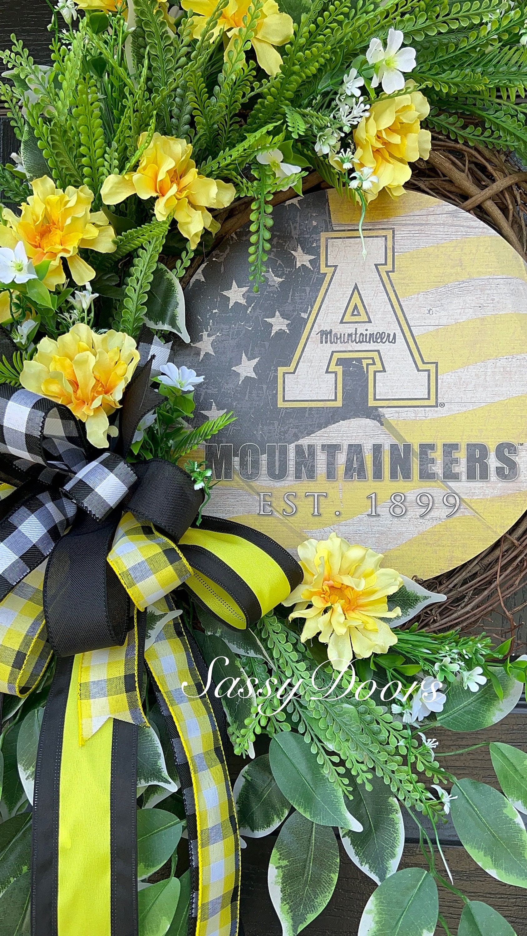 College Wreath- Appalachian State University- North Carolina University ...