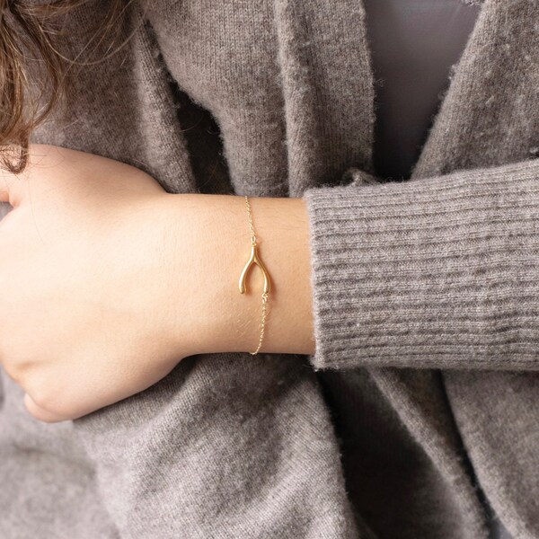 Simple Bracelet - Etsy