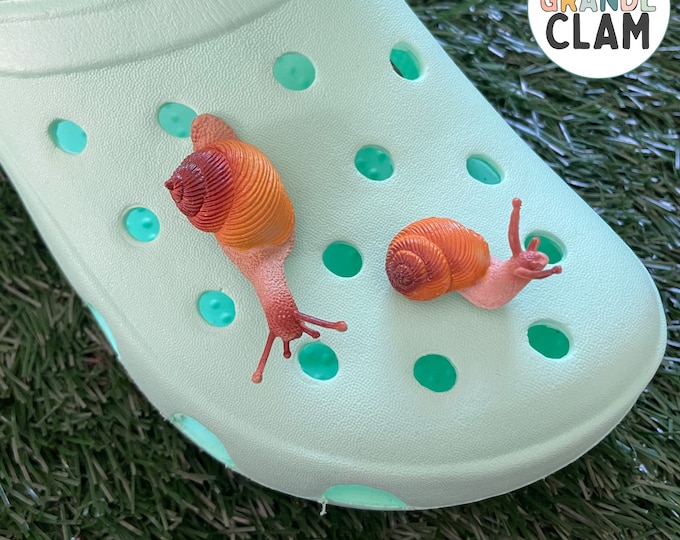 ONE Snail 3D Shoe Charm // Unique Gift // Cottage Core // Cute - Etsy