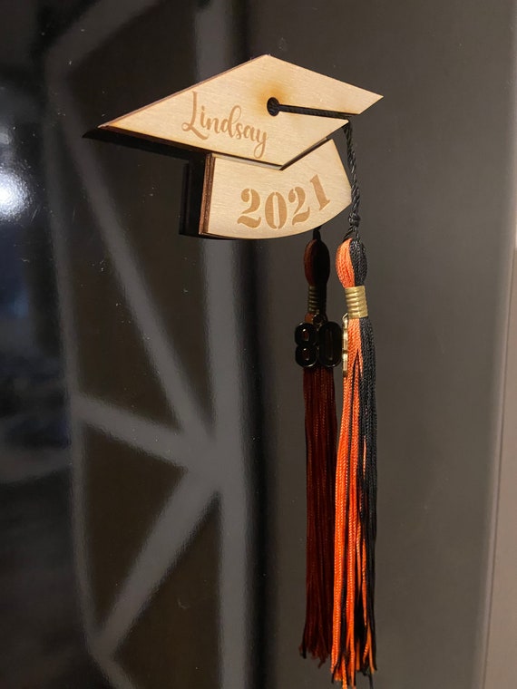 Art & Collectibles Drawing & Illustration Gradutation Cap & Gown ...