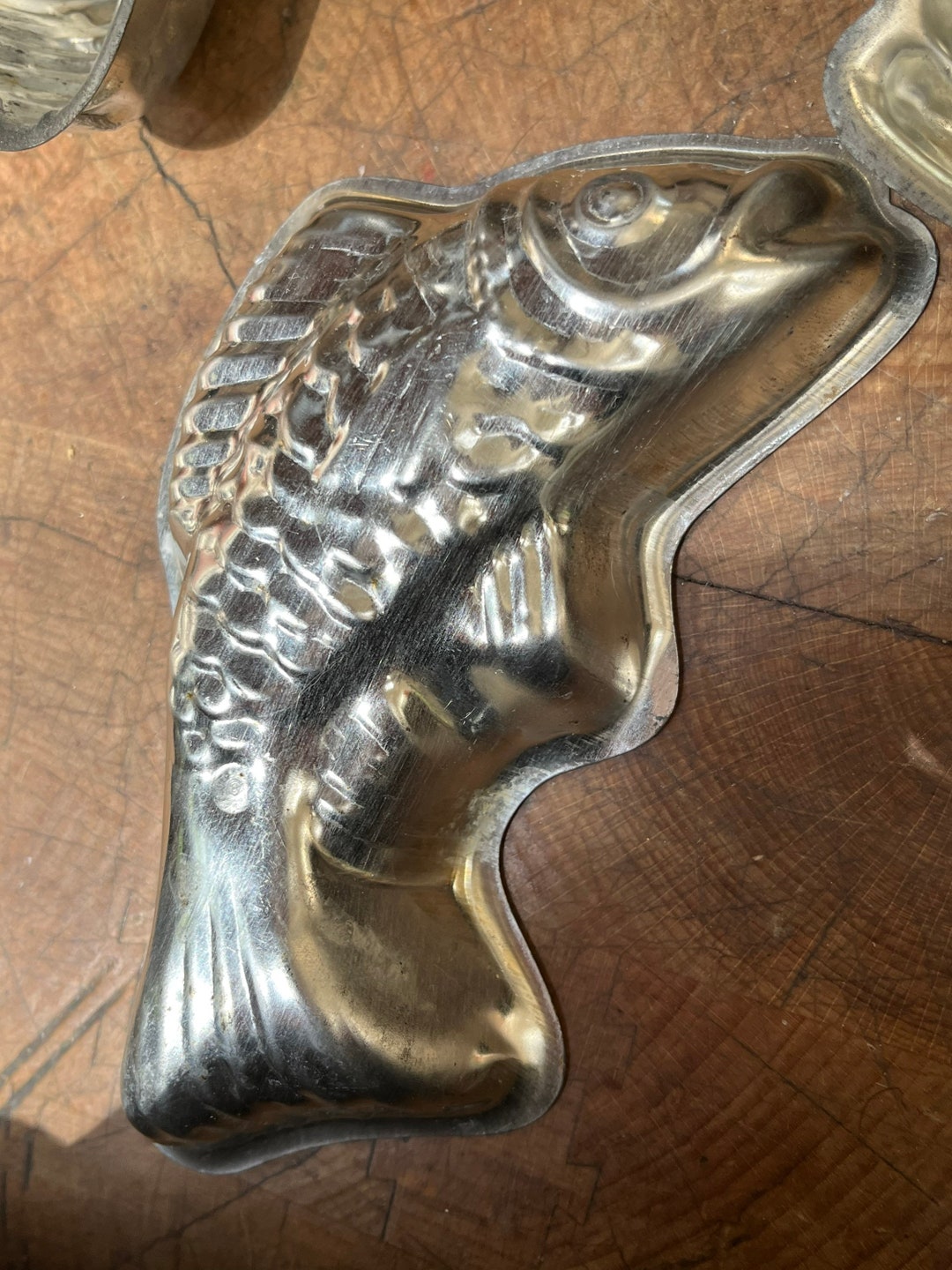 Vintage Set of 8 Tin Fish Food Molds - Etsy