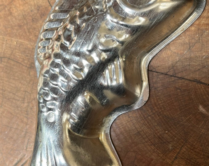 Vintage Set of 8 Tin Fish Food Molds - Etsy