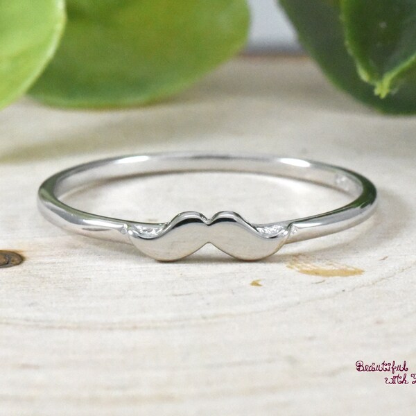 Mustache Ring - Etsy