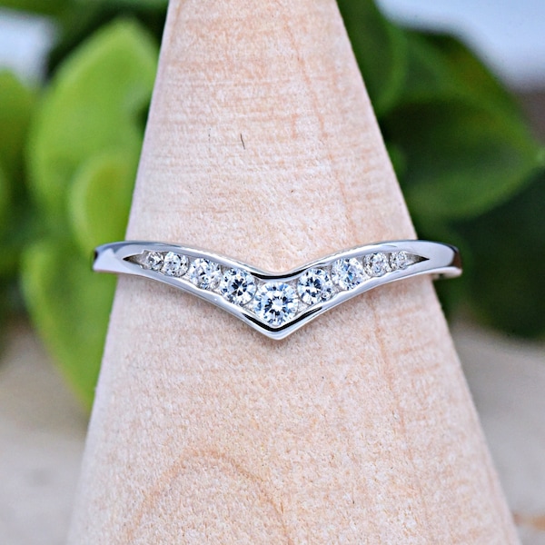 Chevron Ring - Etsy