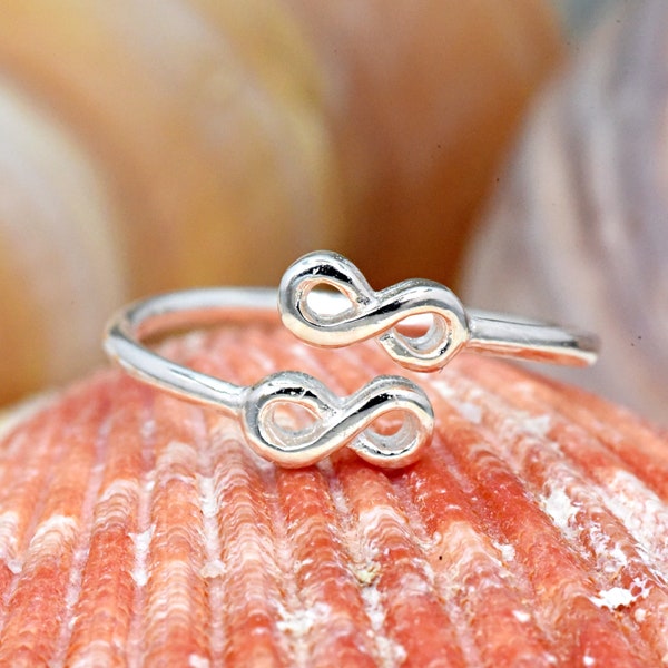 Infinity Ring - Etsy