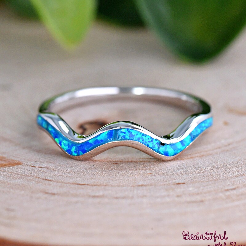 Topaz Wave Silver Ring - Etsy