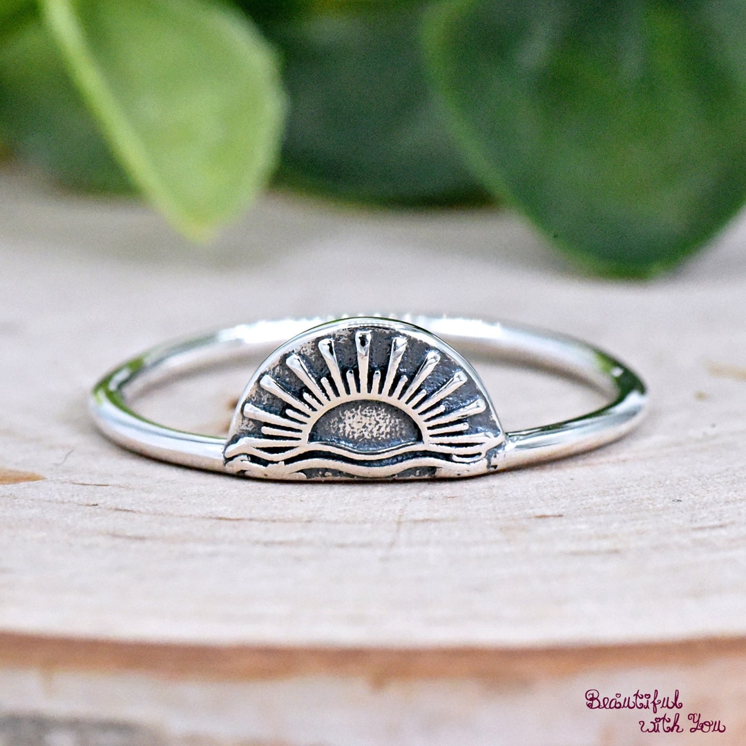Sterling Silver Sunset Ring, Semicircle Sunset Scenery Carved Ring, Vintage Style Ring, Oxidized ...