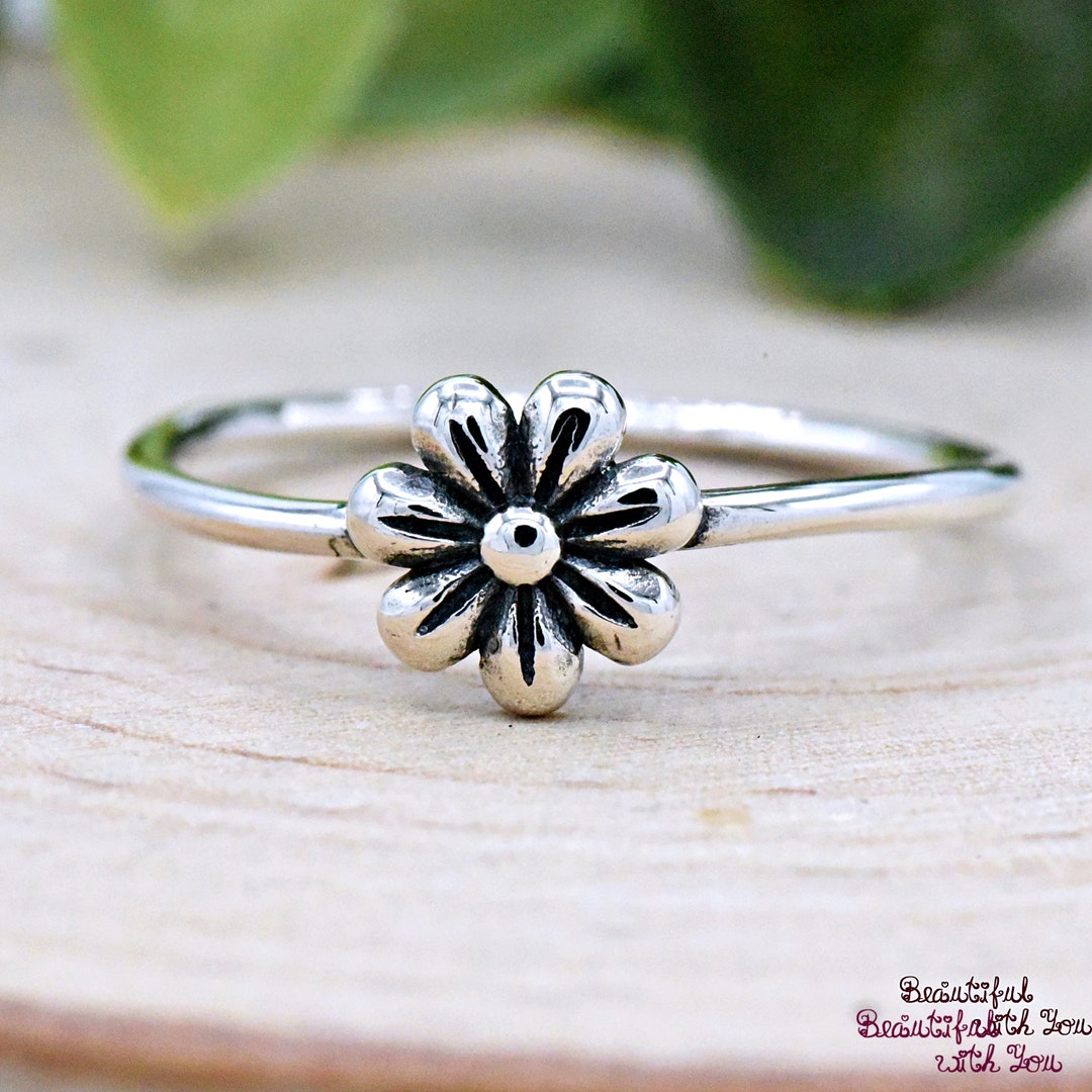 925 Sterling Silver Oxidized Daisy Flower Ring, Womens Dainty Solitaire ...