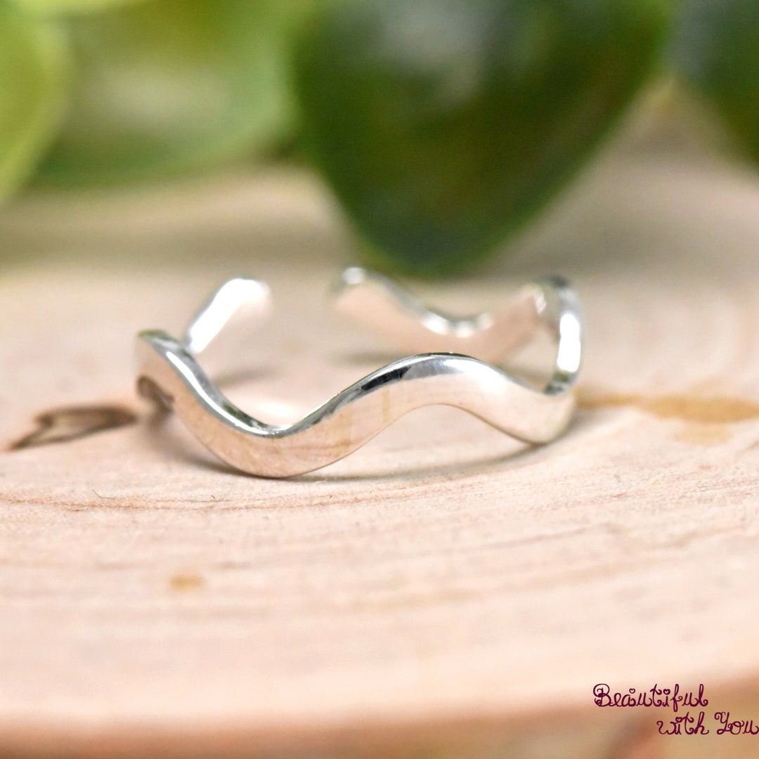 Wavy Toe Ring, Unique Design, Womens Adjustable Midi Flexible Toe Ring, Petite Curvy Sterling ...
