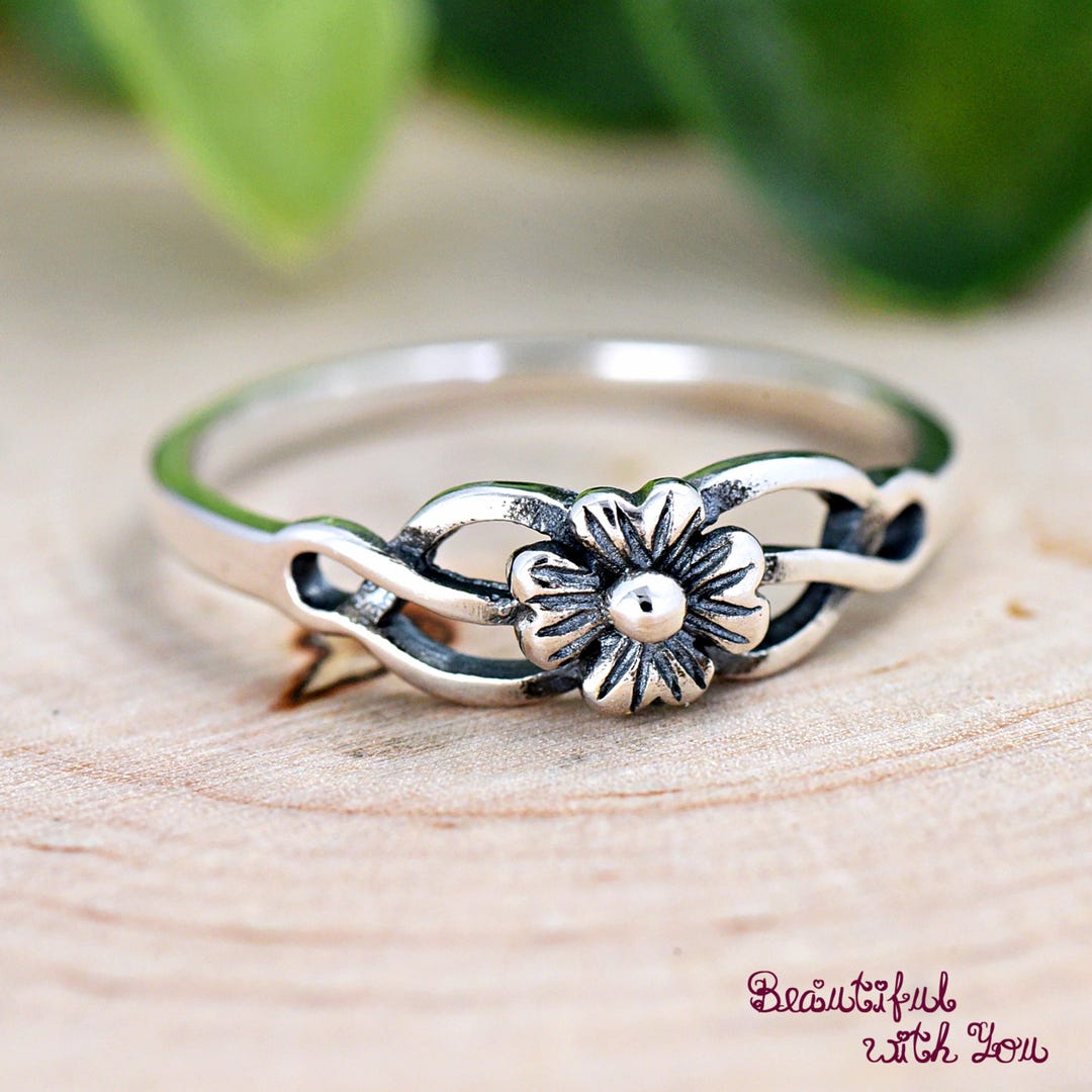 Delicate Flower Knot Sides Vintage Silver Ring, Floral Ring, Solid 925 ...