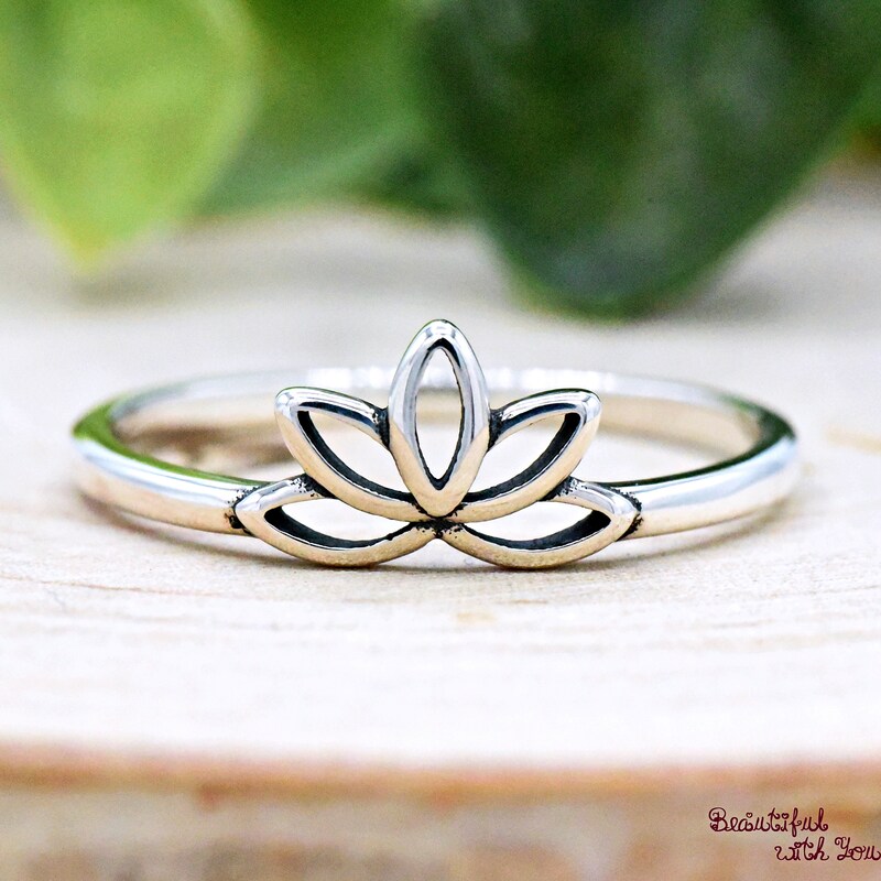 Silver Lotus Ring - Etsy