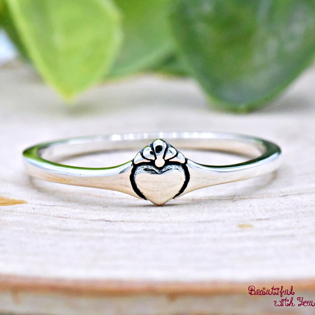 Sterling Silver Minimalist Mini Claddagh Crown Heart Ring - Etsy