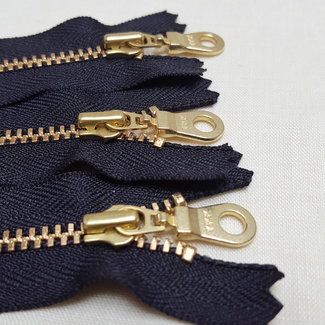 YKK BLACK 580 GOLD Brass Zipper 10 13 15 18 20 23 25 28 30 | Etsy