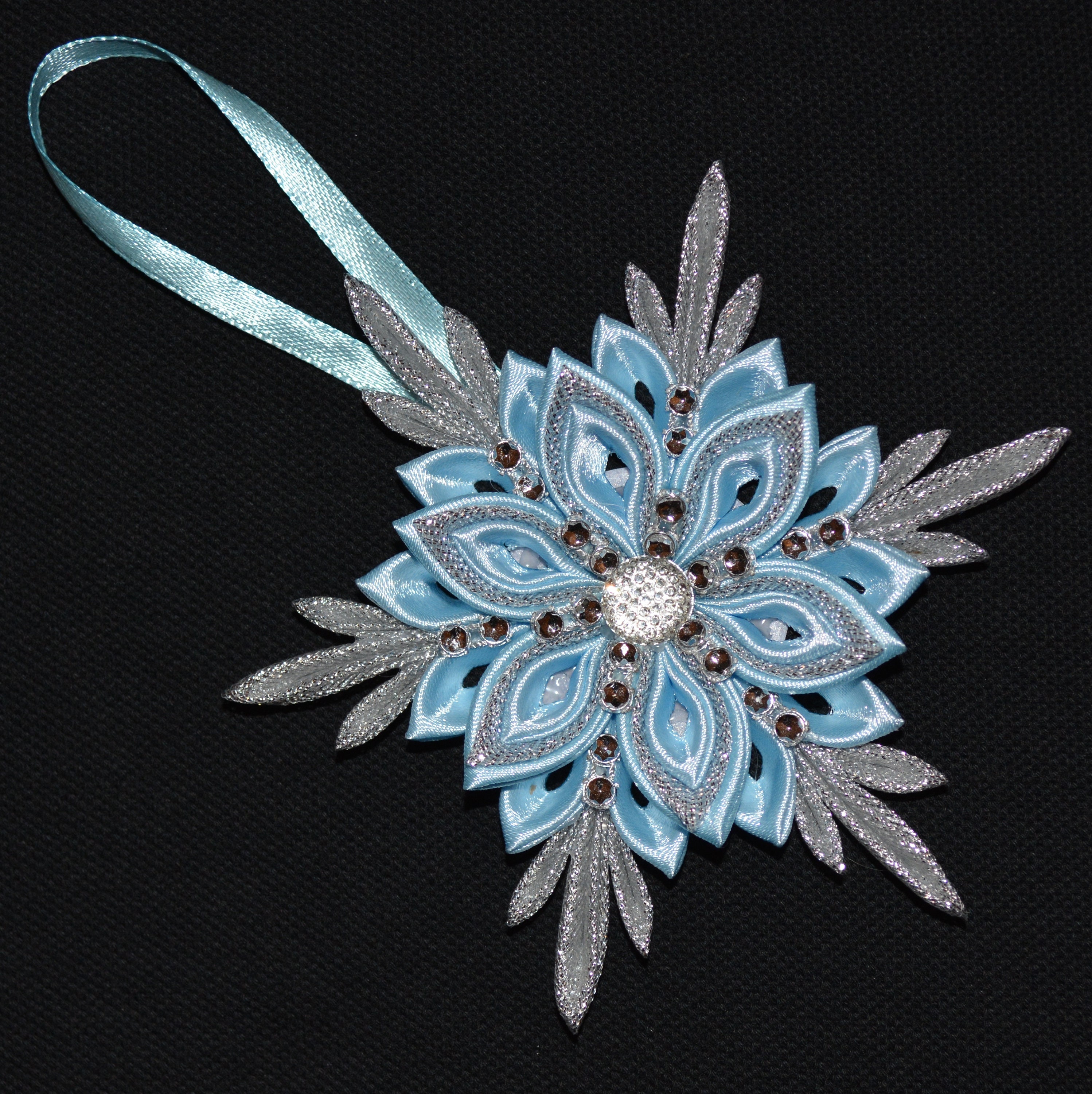 Handmade Snowflake CHRISTMAS Tree Decoration/ornament in Light - Etsy