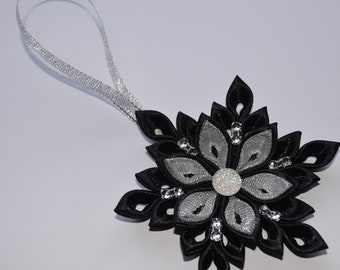 Handmade Snowflake CHRISTMAS Tree Decoration/ornament in Light Blue ...