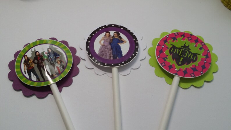 Set of 12 Disney Descendants Cupcake Toppers Picks Mal Evie - Etsy