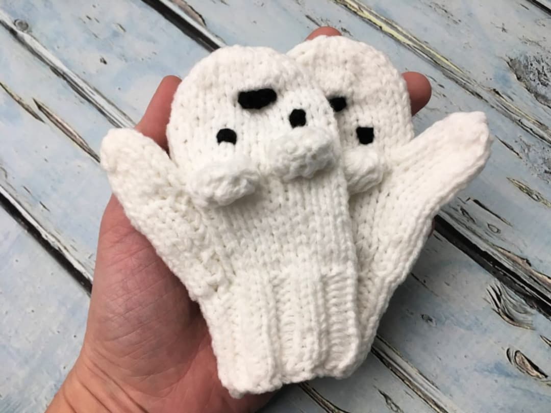 Polar Bear Mittens Knitting Pattern, Knitted Mittens, Animal Mittens ...