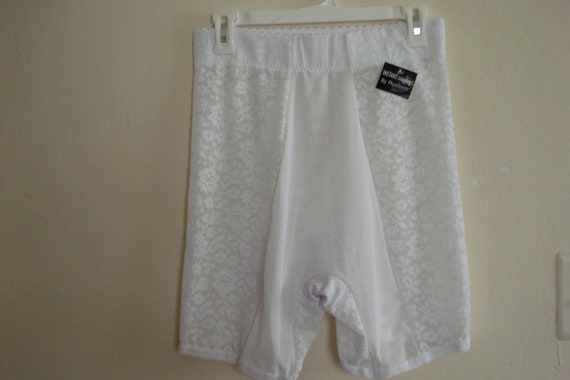 VINTAGE Pantie GIRDLE / NWT Instant Shape Wear by Plu… - Gem