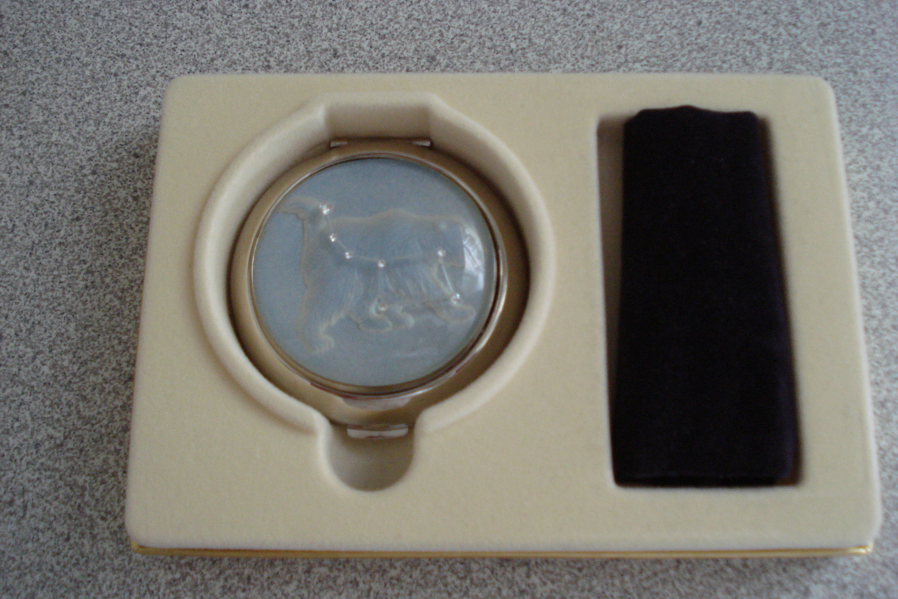 SALE ESTEE LAUDER Rare New Star Series Powder Compact / North Star ...