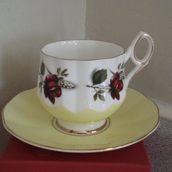 Elizabethan Tea Set - Etsy
