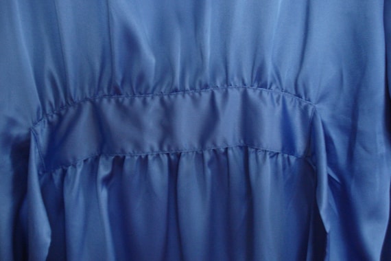 VINTAGE VICTORIA'S SECRET Robe / Sky Blue Silky Feel … - Gem