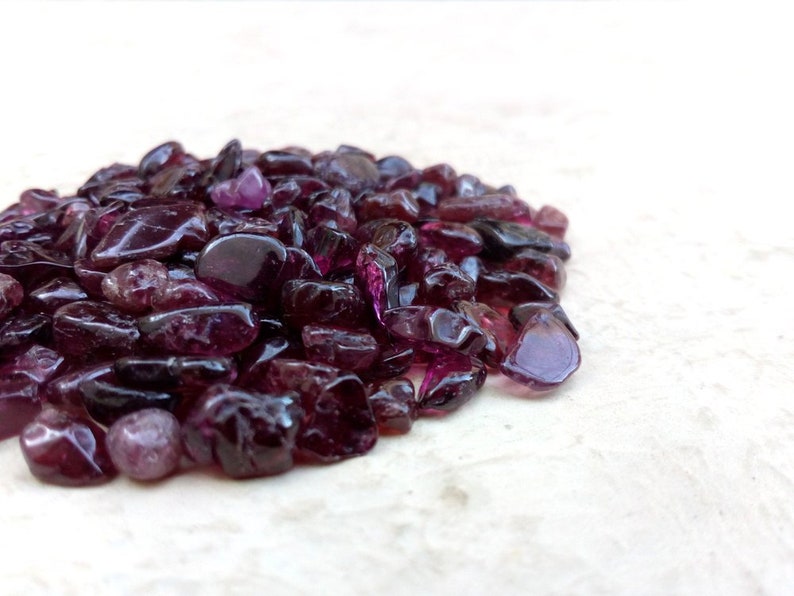 Garnet Gemstone Chips Small Tumbled Red Garnet Pieces Loose - Etsy