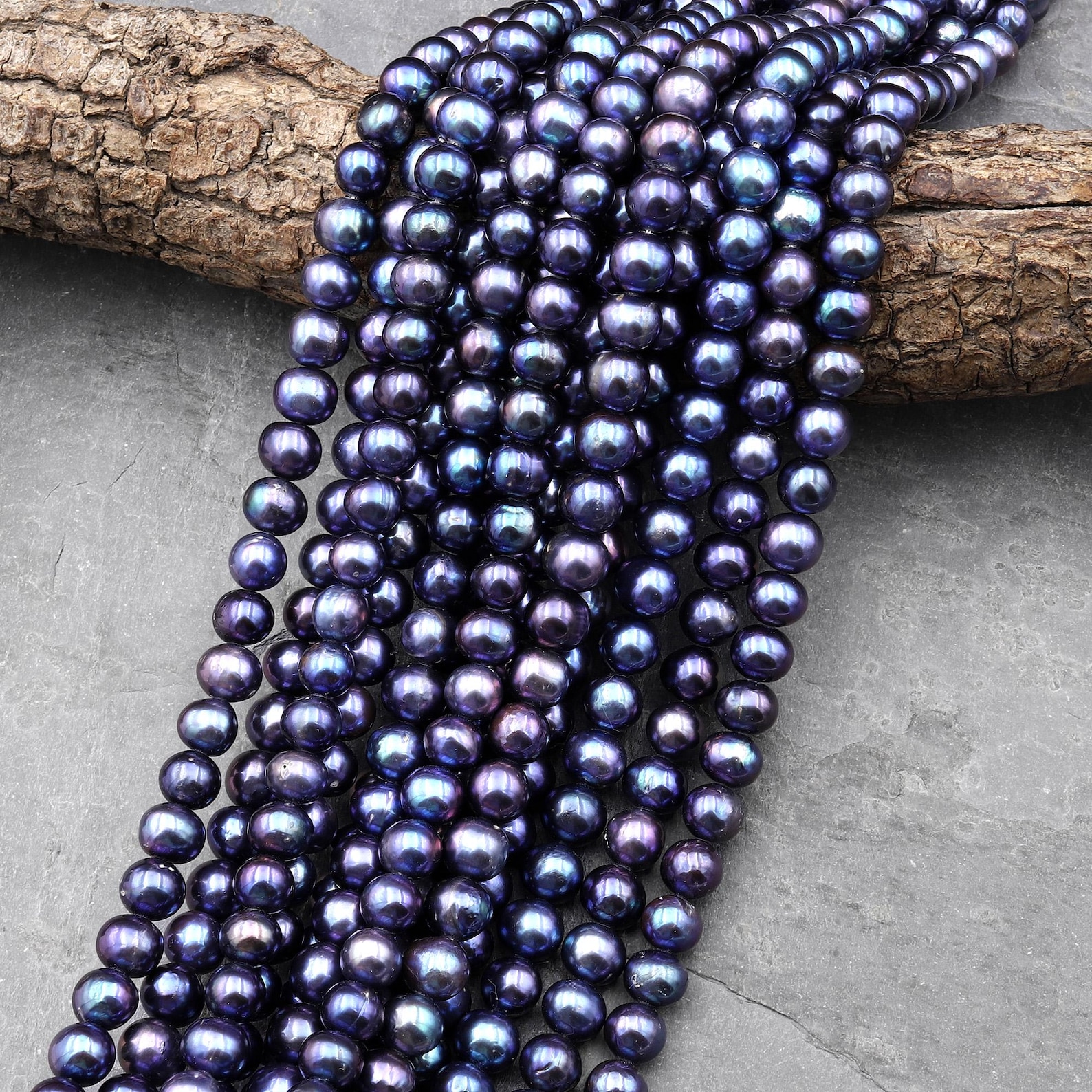 Iridescent Peacock Blue Purple Freshwater Pearl 8mm 10mm off Round ...