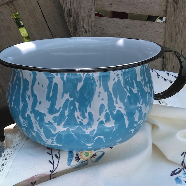 Vintage Chamber Pot - Etsy