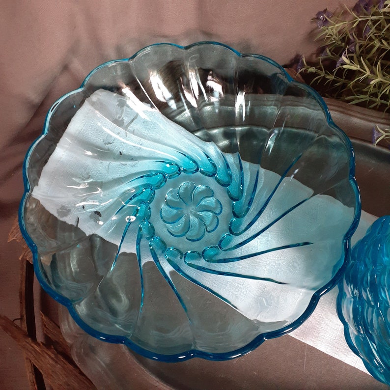 Vintage Hazel Ware Capri Swirl Glass Bowl Set: 1960s MCM Serving ...