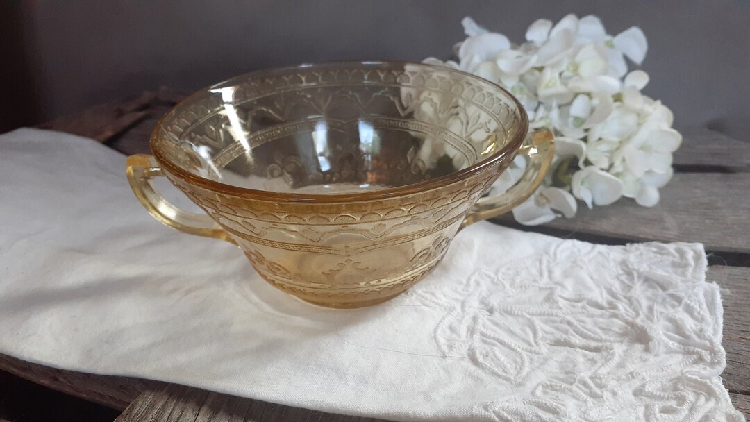 1930s Federal Glass Co Amber Yellow Patrician / Spoke Pattern Cream ...