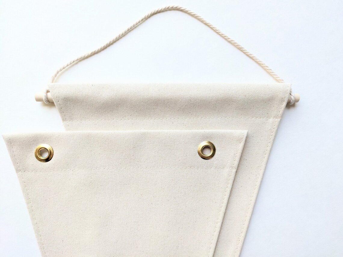 Xoxo Pennant Flag / Wall Flag - Etsy