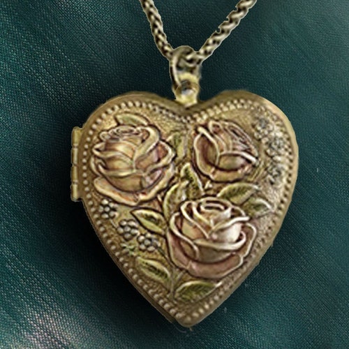 Victorian Heart Locket Necklace Vintage Roses Necklace Locket - Etsy