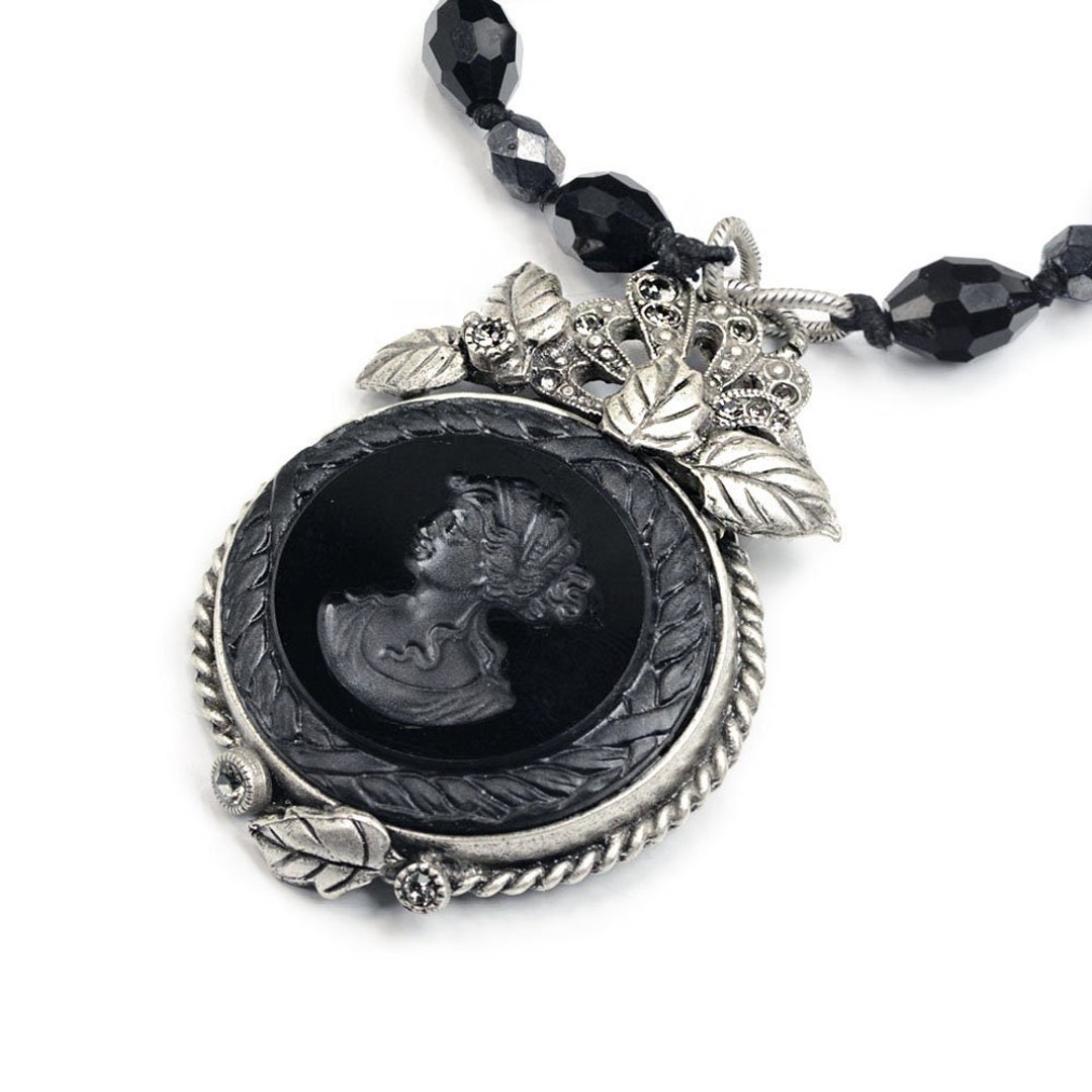 Black Cameo Intaglio Necklace ,jet Cameo, Classic Statement Necklace ...