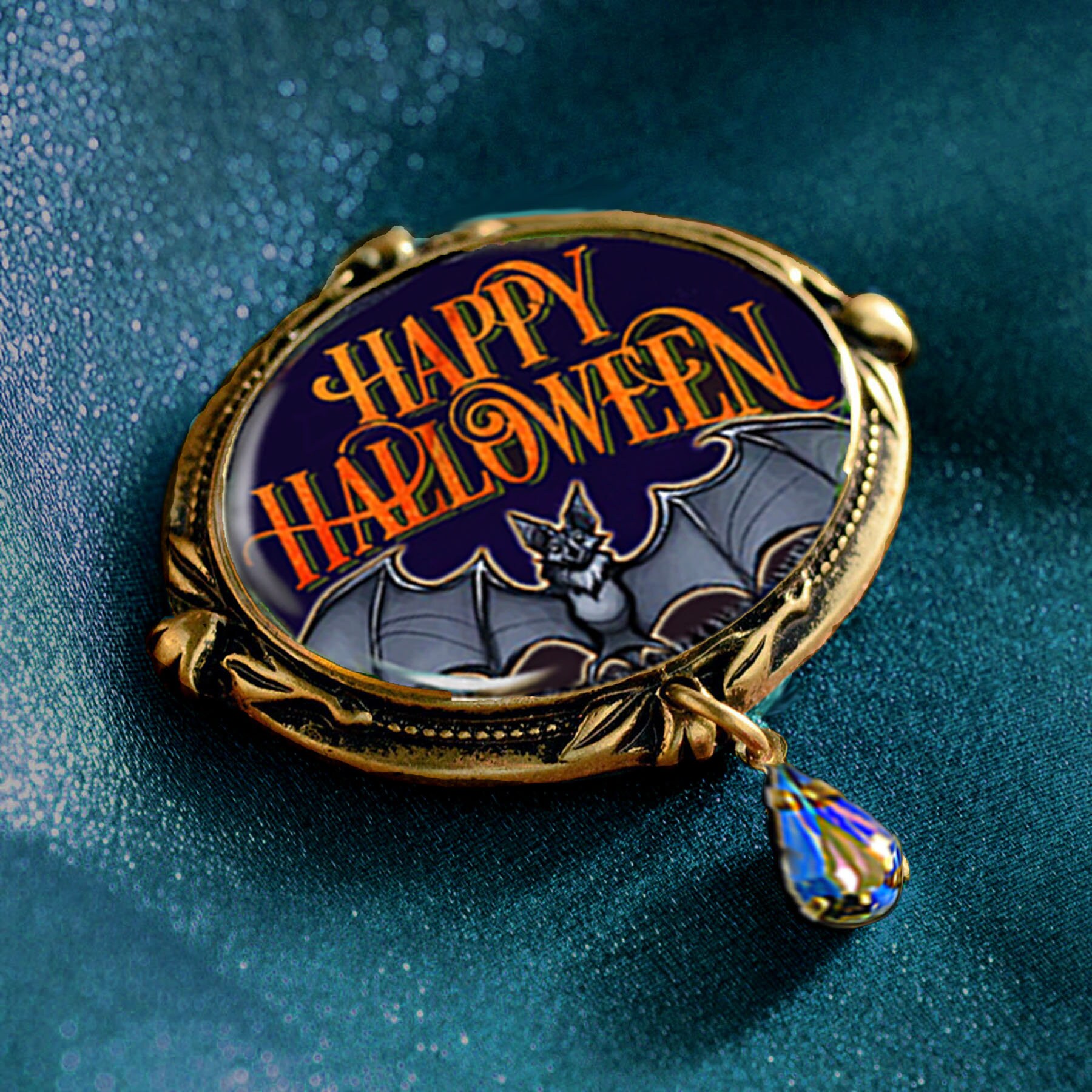 Bat Pin Retro Halloween Pin Halloween Enamel Pin Vintage - Etsy