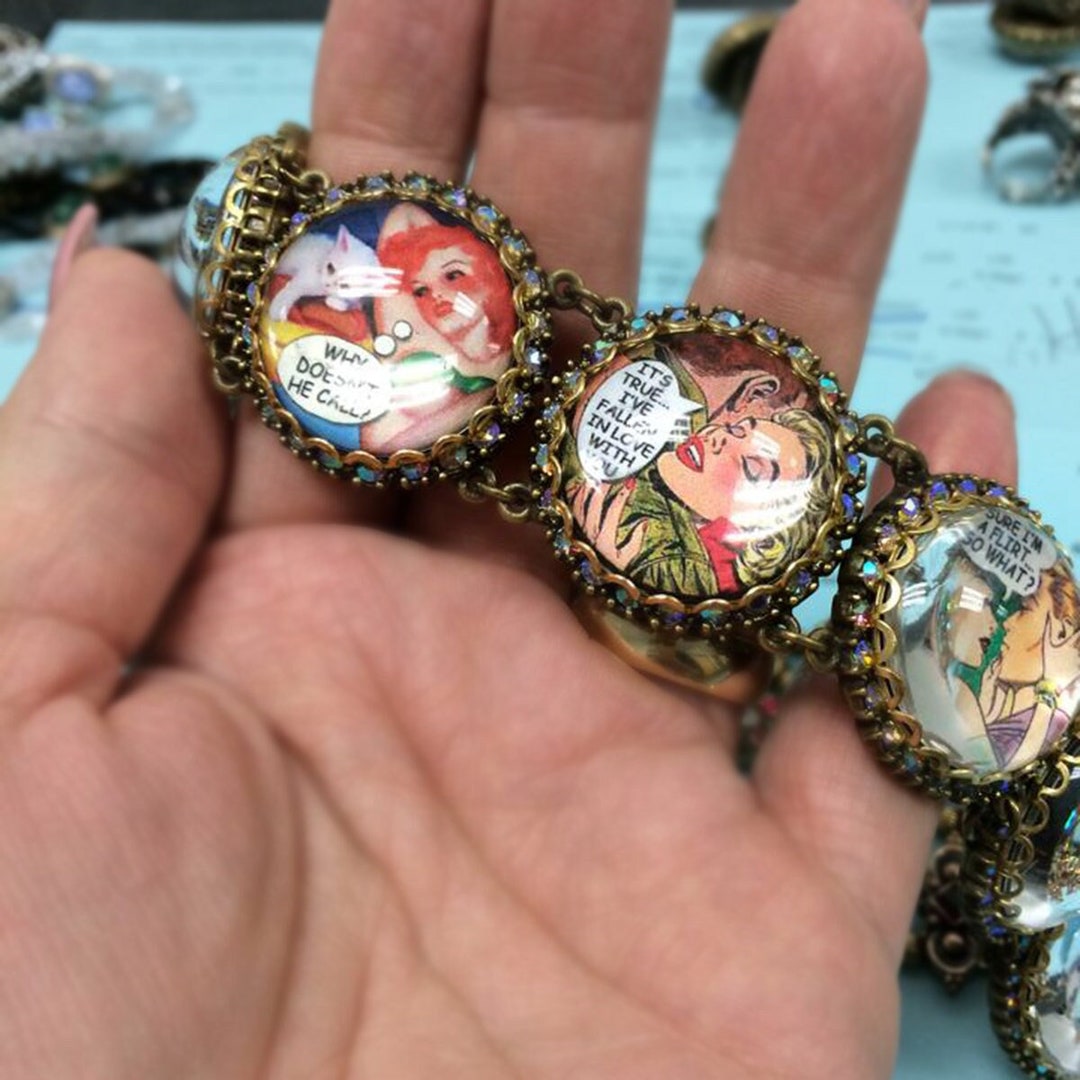 Comic Book Jewelry, 1940s Bracelet, Retro Bracelet, Pulp Romance Novel ...