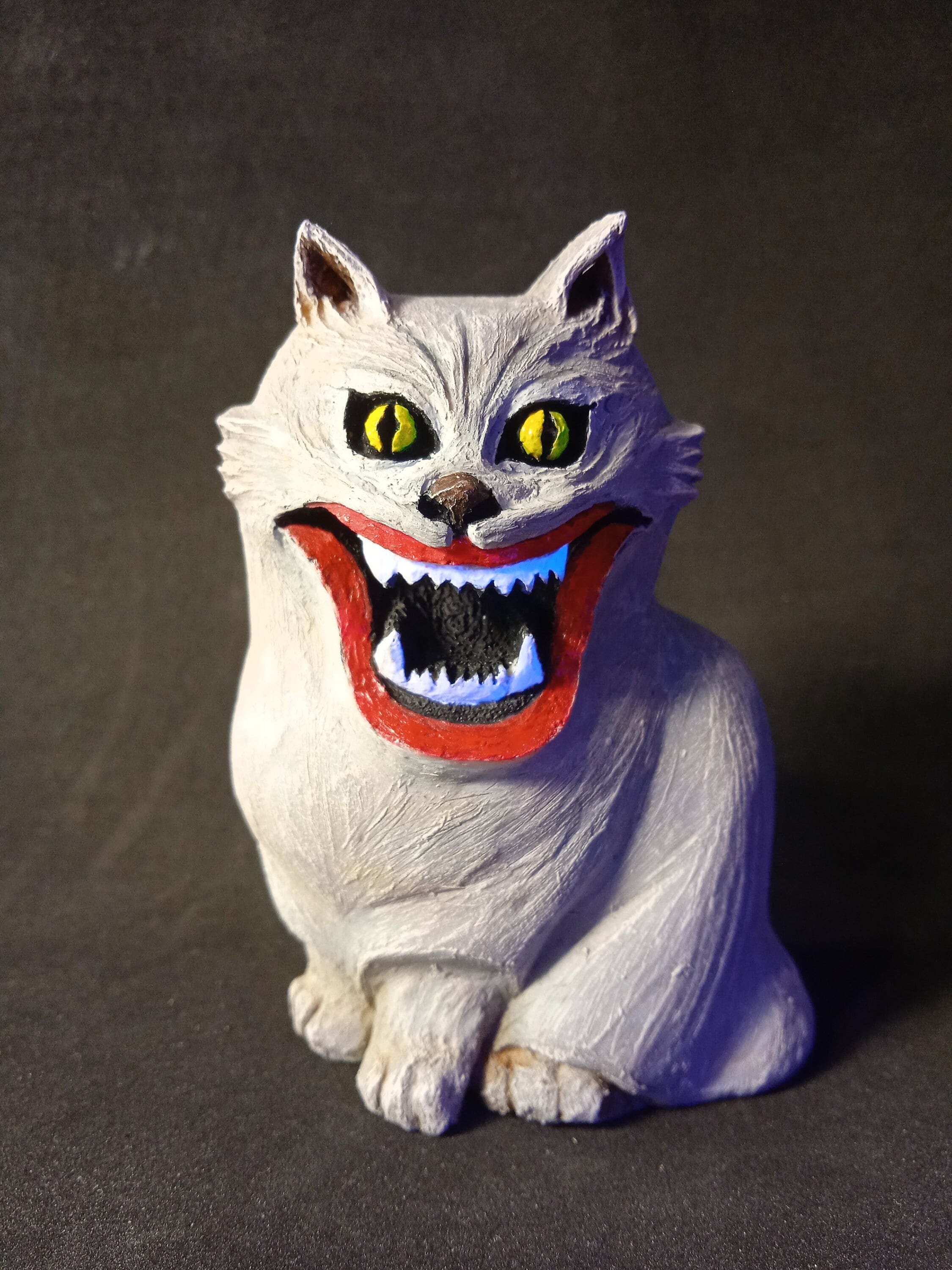 Hausu Cat Sculpture - Etsy