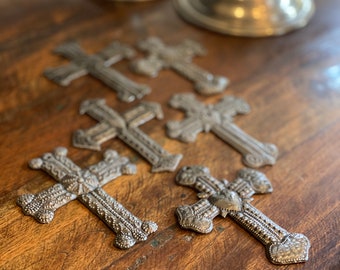 Small Metal Cross - Etsy