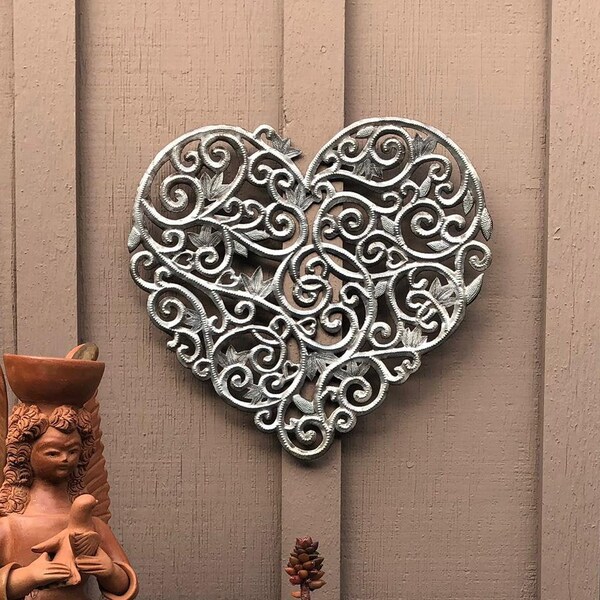 Wall Hanging Heart - Etsy